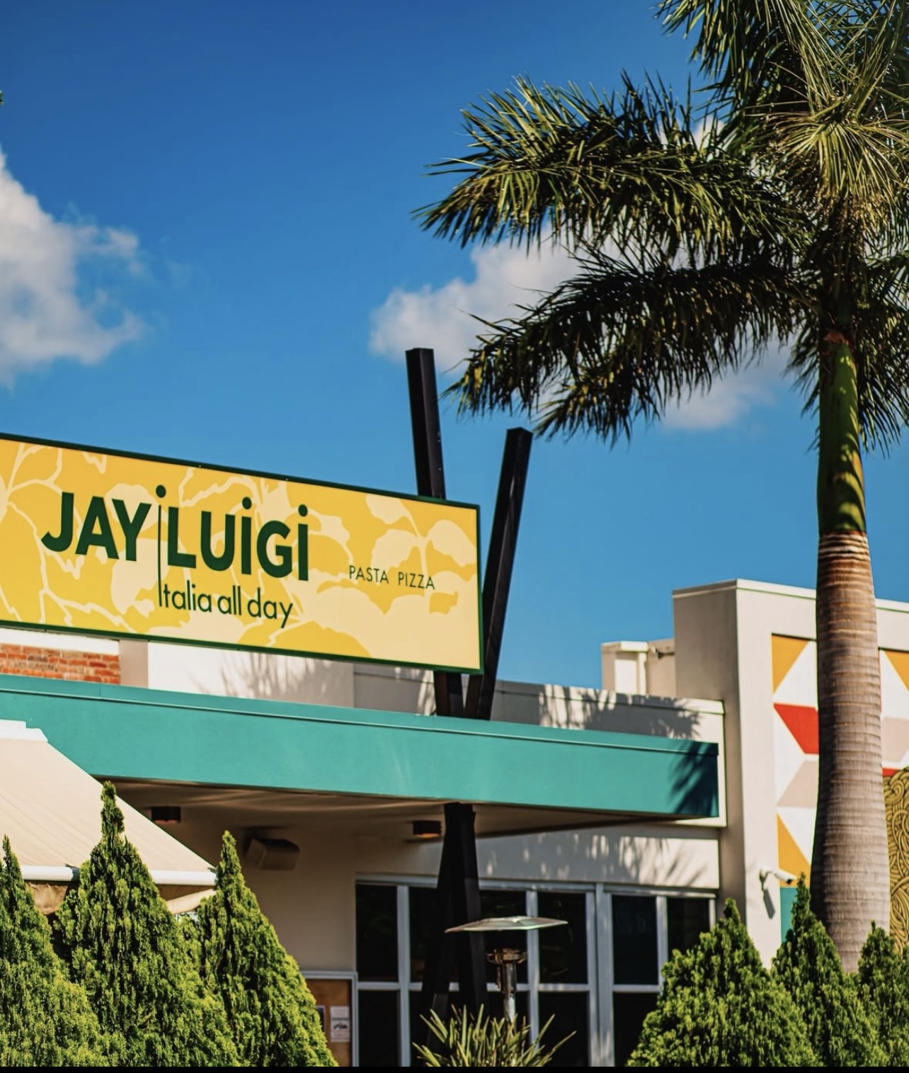MIAMI SOCIALHOLIC » Blog Archive » Jay Luigi: The Italian Spot in St ...